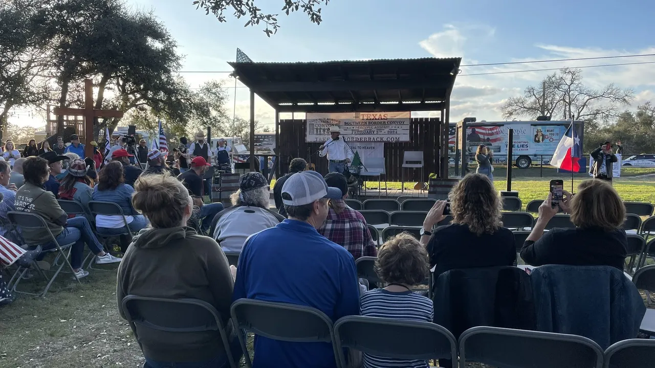 FOX 7 Austin - ‘Take Our Border Back’ Convoy Rally makes stop in ...